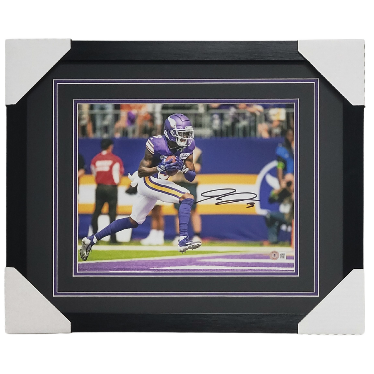 Jordan Addison, Signed & Professionally Framed, 11x14 Photo — Universal ...